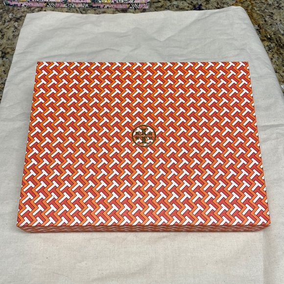 Tory Burch | Accessories | Tory Burch Gift Box | Poshmark